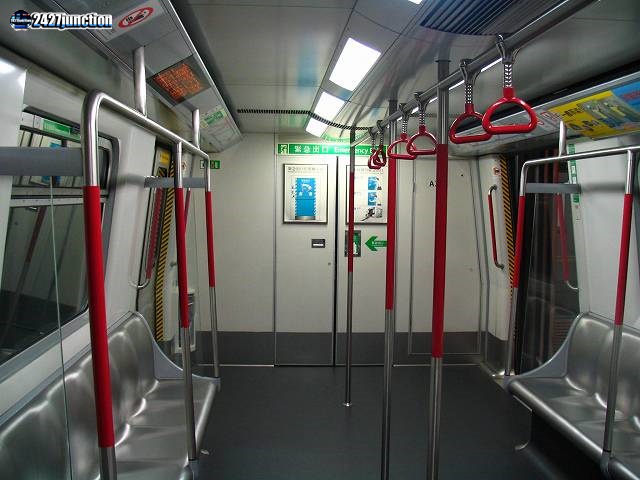 港鐡(MTR) 将軍澳線