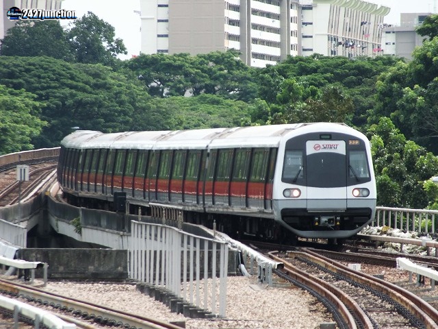 シンガポール SMRT−C151A型