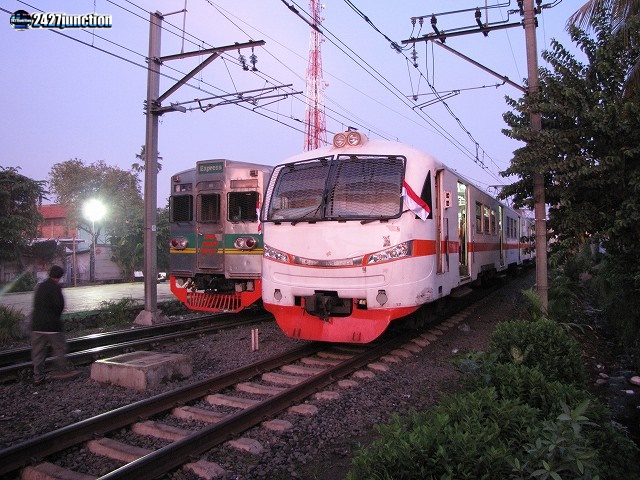 KRL Commuter Line Tangerang線